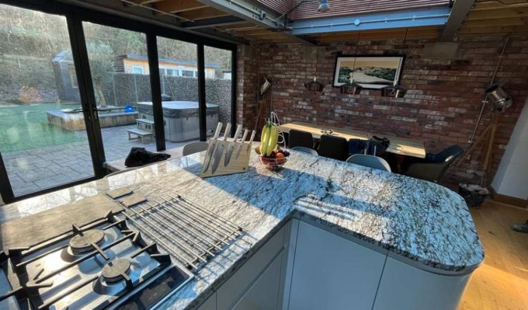 Quartz and Granite Surfaces | Cotswold Marble & Granite